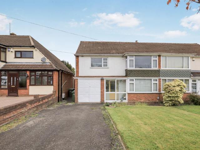 3 bedroom semi detached house for sale
