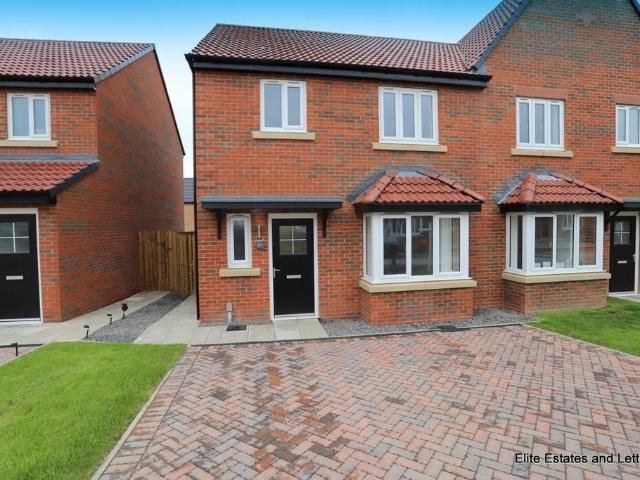 3 bedroom semi detached house for sale
