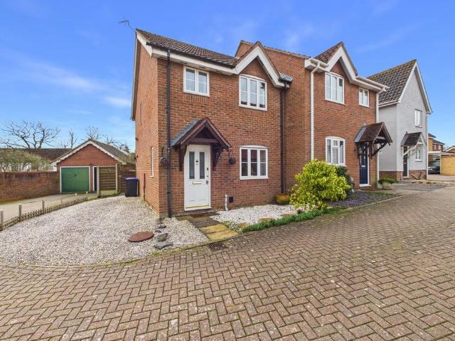 3 bedroom semi detached house for sale