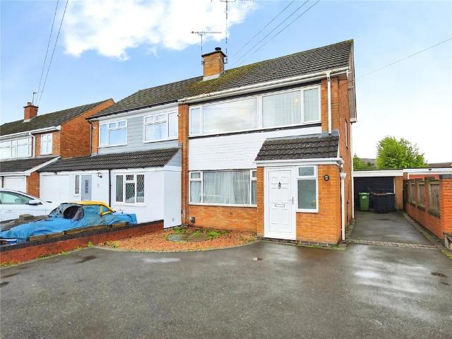 3 bedroom semi detached house for sale