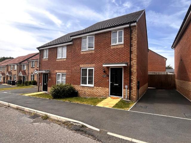 3 bedroom semi detached house for sale