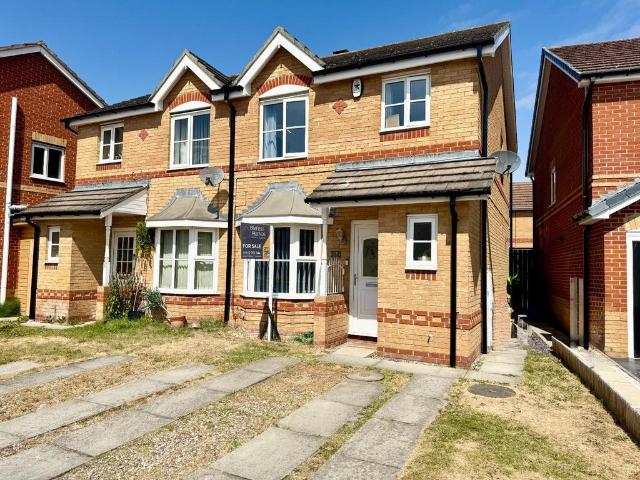 3 bedroom semi detached house for sale