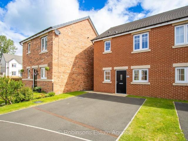 3 bedroom semi detached house for sale