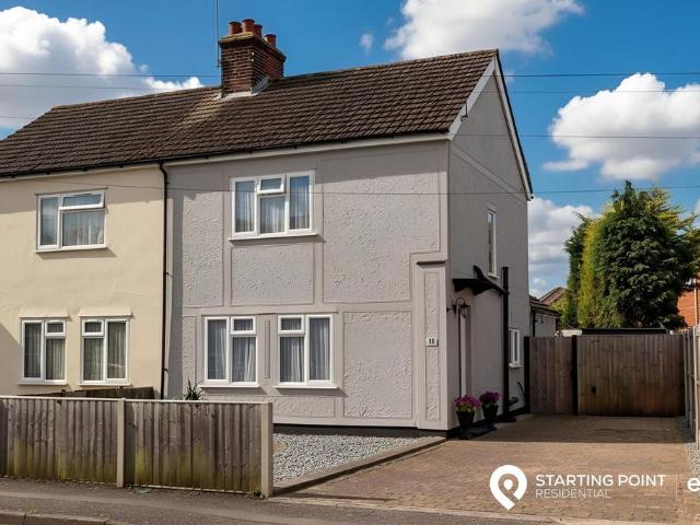 3 bedroom semi detached house for sale