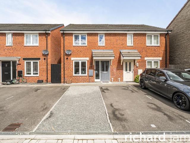3 bedroom semi detached house for sale
