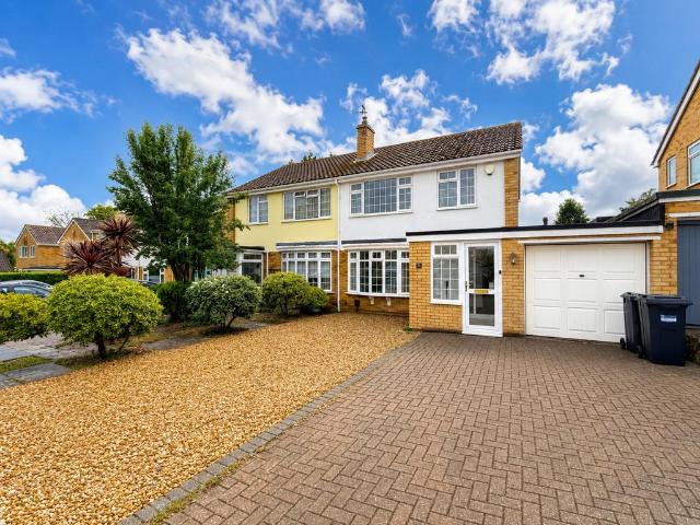 3 bedroom semi detached house for sale