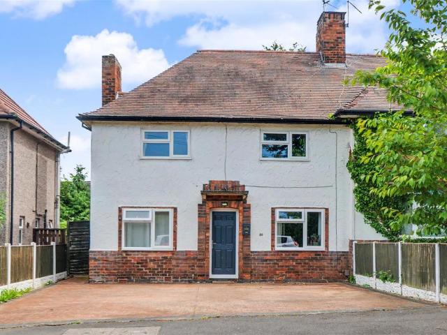 3 bedroom semi detached house for sale