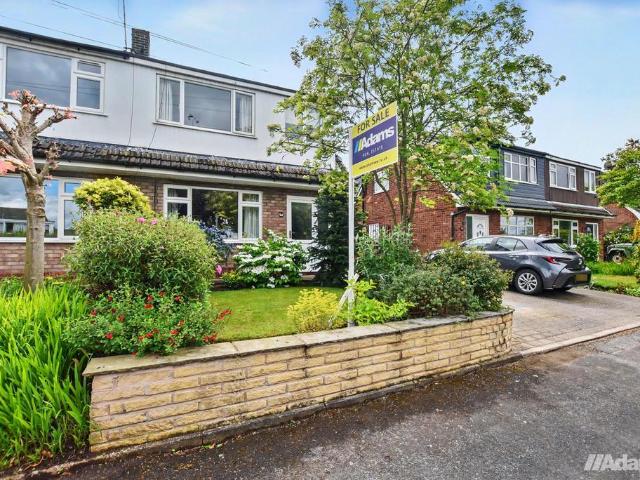 3 bedroom semi detached house for sale