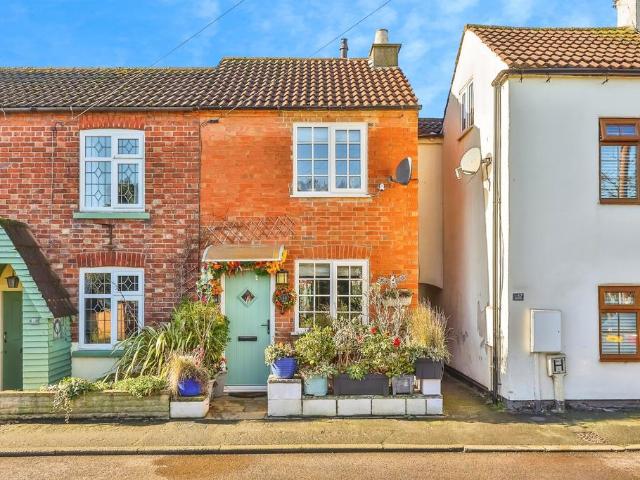 1 bedroom semi detached house for sale
