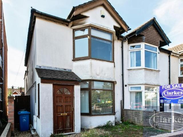 3 bedroom semi detached house for sale