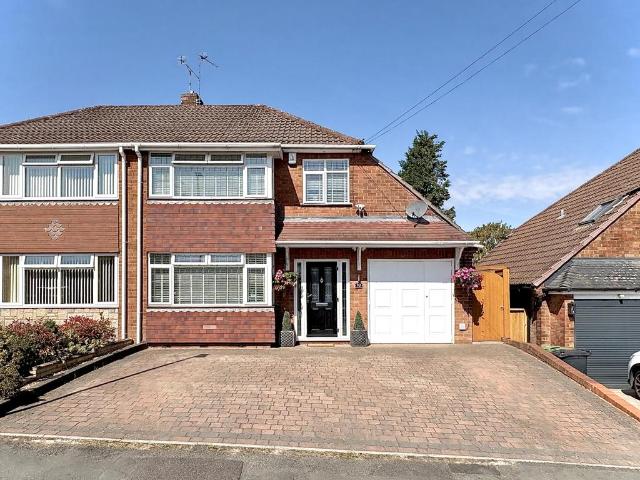 3 bedroom semi detached house for sale