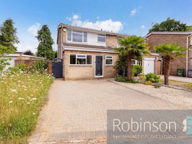 3 bedroom semi detached house for sale