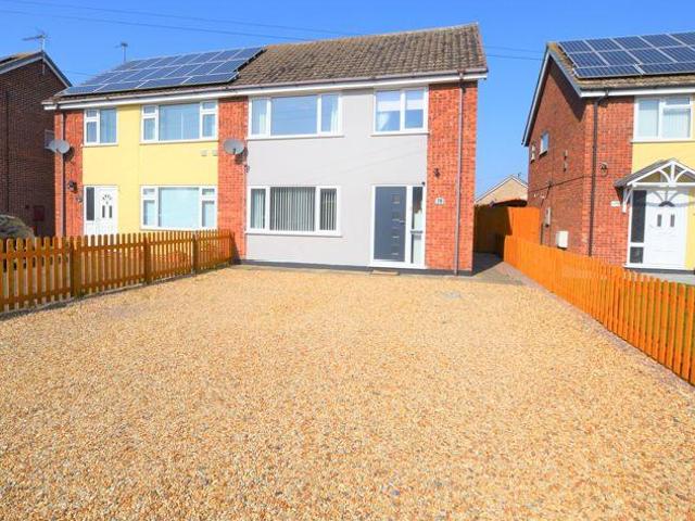 3 bedroom semi detached house for sale