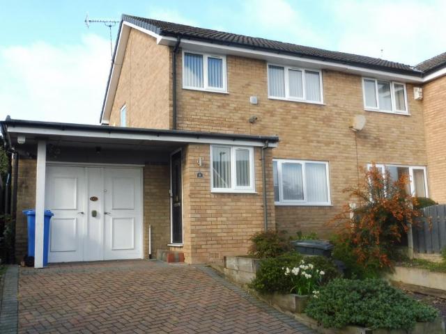 3 bedroom semi detached house for sale