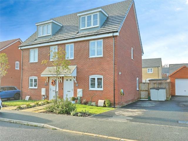 3 bedroom semi detached house for sale