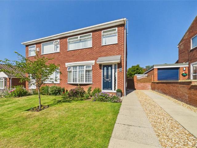 3 bedroom semi detached house for sale