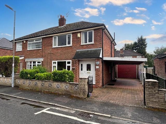 3 bedroom semi detached house for sale