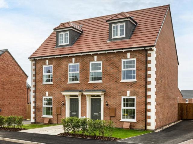 3 bedroom semi detached house for sale