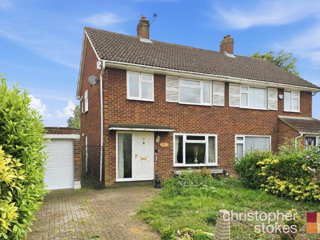3 bedroom semi detached house for sale