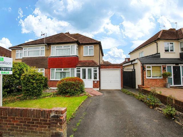 3 bedroom semi detached house for sale