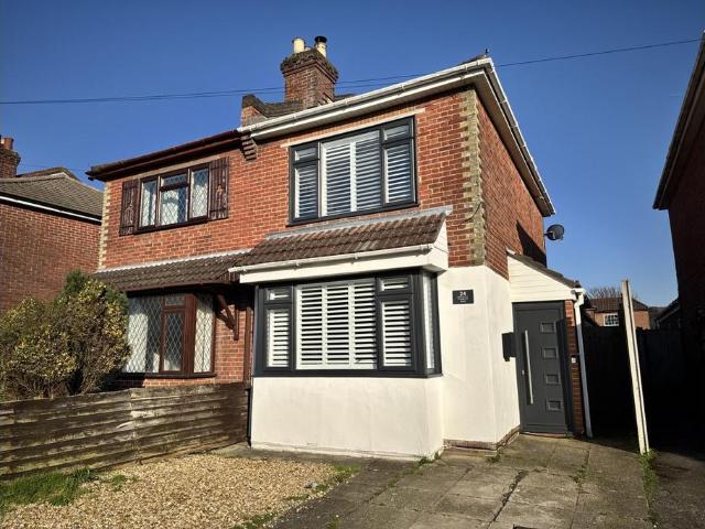 3 bedroom semi detached house for sale