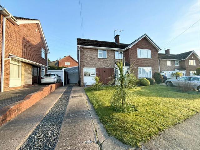 3 bedroom semi detached house for sale