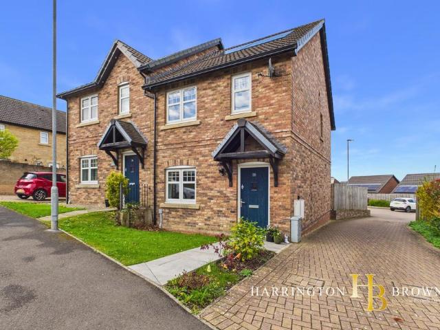 3 bedroom semi detached house for sale