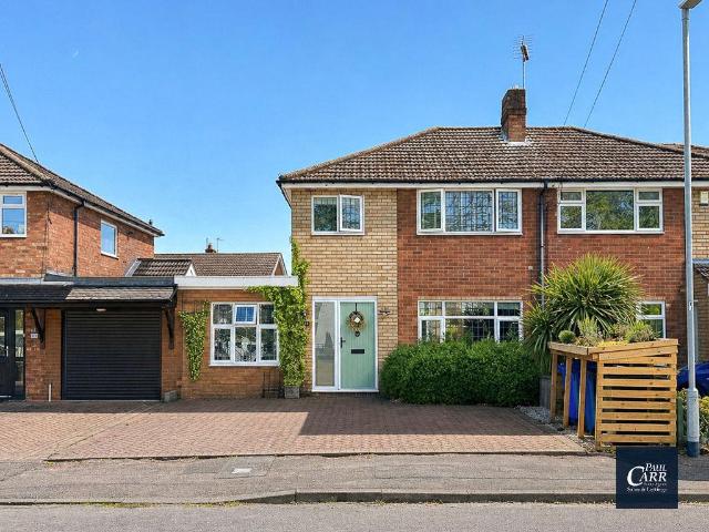 3 bedroom semi detached house for sale