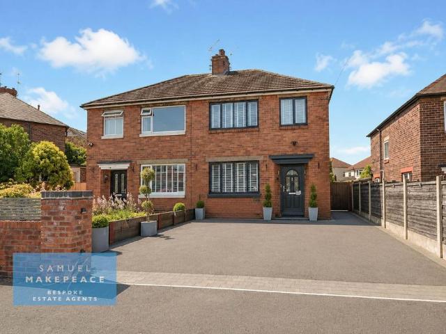 3 bedroom semi detached house for sale