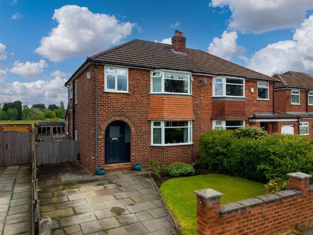 3 bedroom semi detached house for sale
