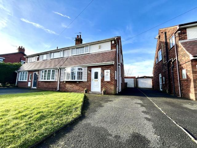 2 bedroom semi detached house for sale