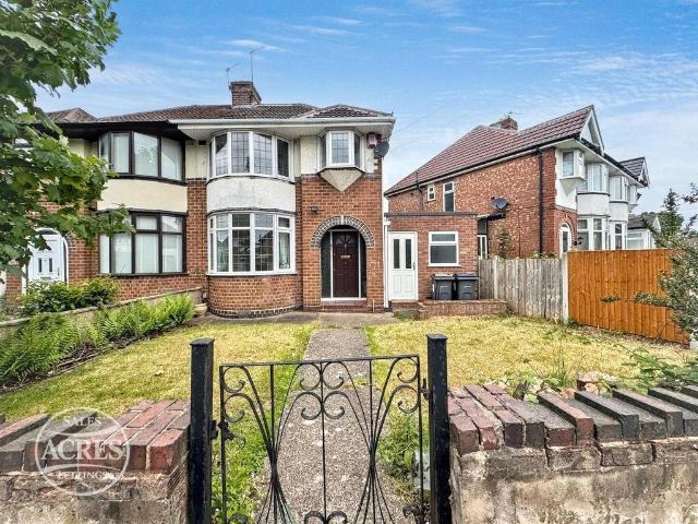 3 bedroom semi detached house for sale