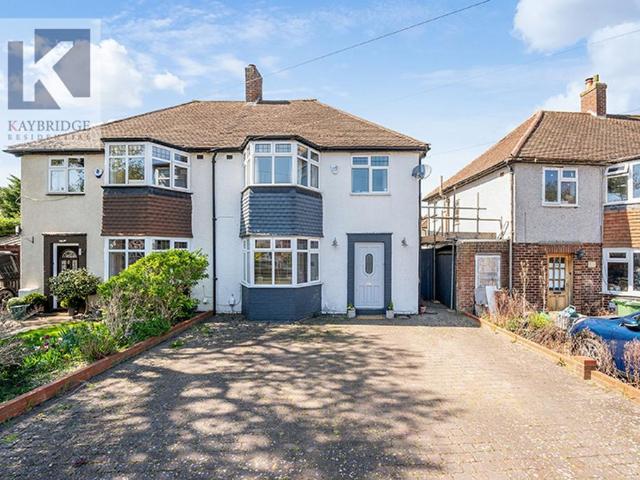 3 bedroom semi detached house for sale