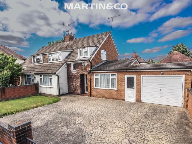 3 bedroom semi detached house for sale