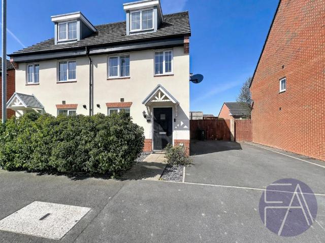 3 bedroom semi detached house for sale