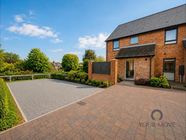 3 bedroom semi detached house for sale
