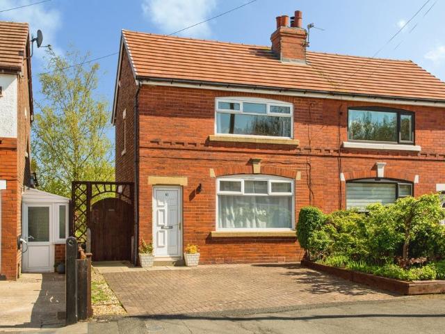 3 bedroom semi detached house for sale