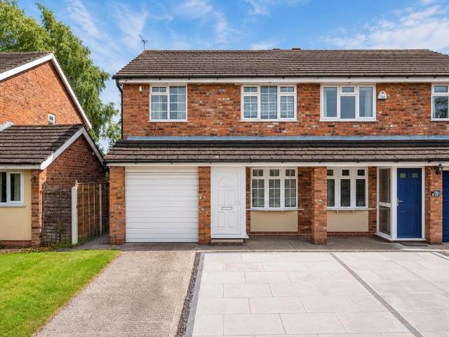 3 bedroom semi detached house for sale