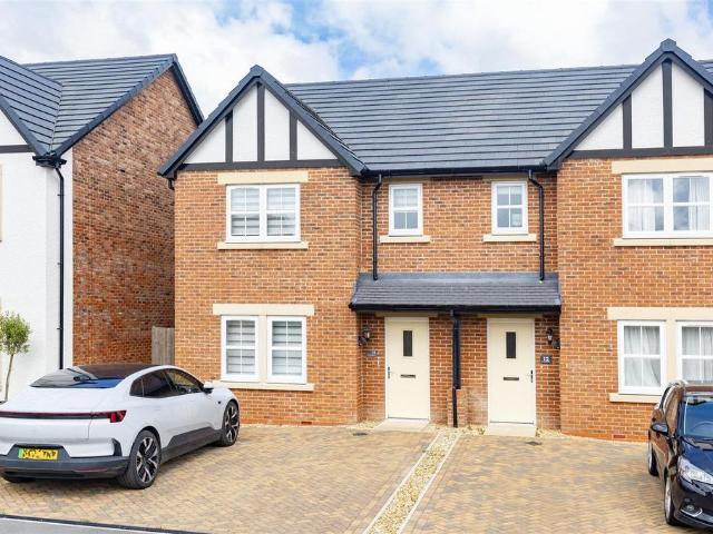 3 bedroom semi detached house for sale