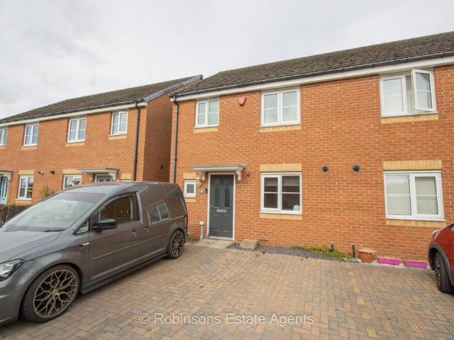 3 bedroom semi detached house for sale