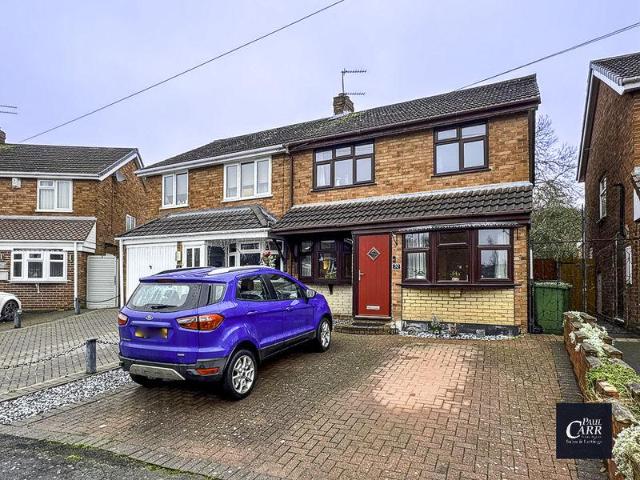 3 bedroom semi detached house for sale