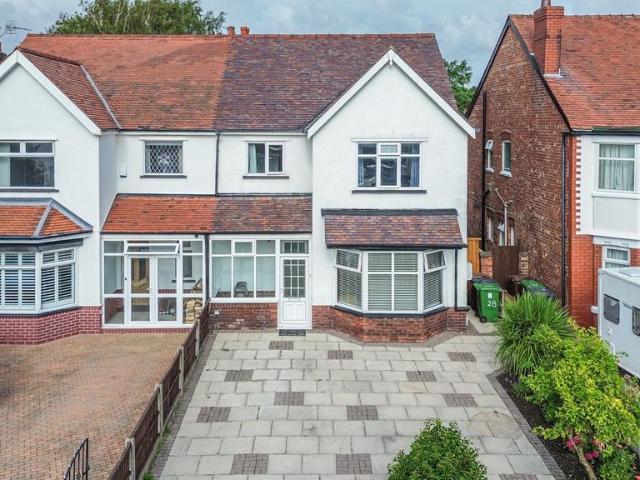3 bedroom semi detached house for sale