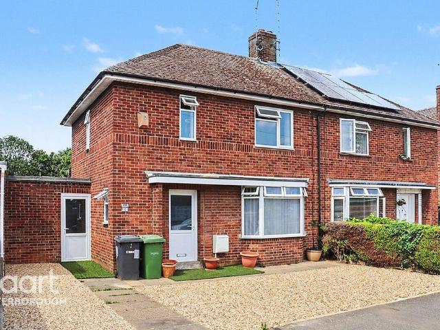 3 bedroom semi detached house for sale