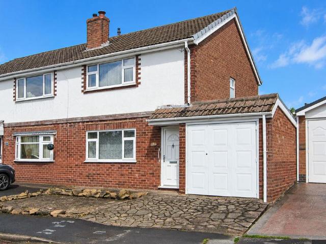 3 bedroom semi detached house for sale