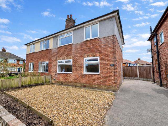 3 bedroom semi detached house for sale