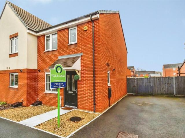3 bedroom semi detached house for sale
