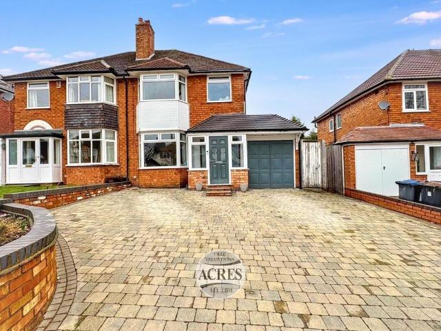 3 bedroom semi detached house for sale