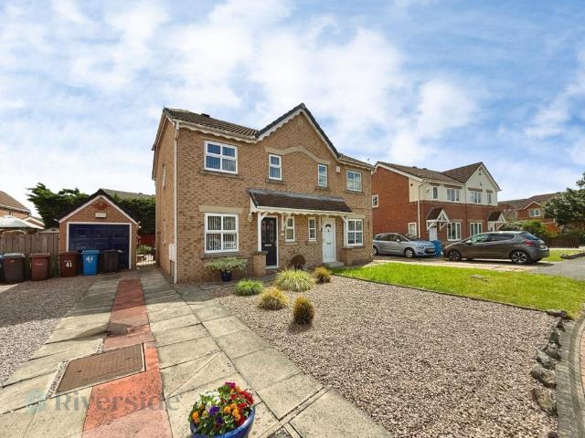 3 bedroom semi detached house for sale