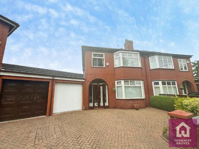 3 bedroom semi detached house for sale