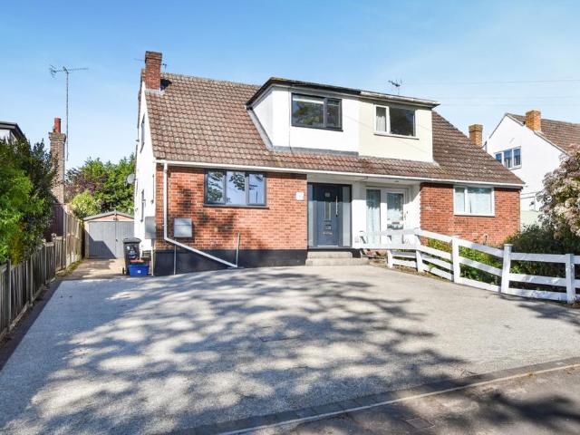 3 bedroom semi detached house for sale